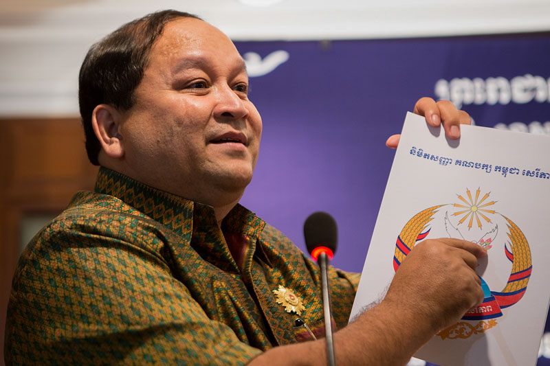 Former CPP Lawmaker Announces Plans to Form New Party - The Cambodia Daily